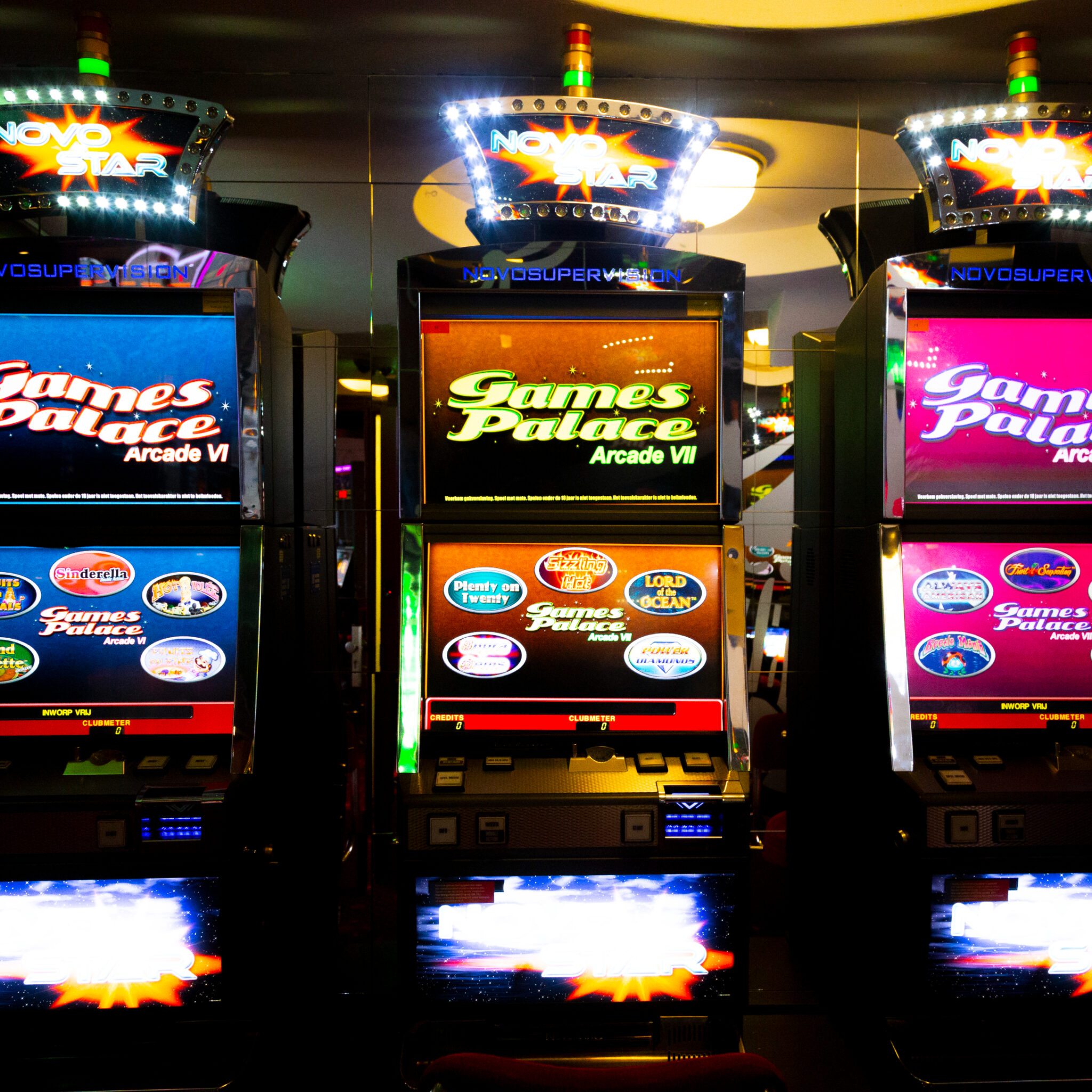 Games Palace Arcade VII - Carrousel Arcade Amsterdam